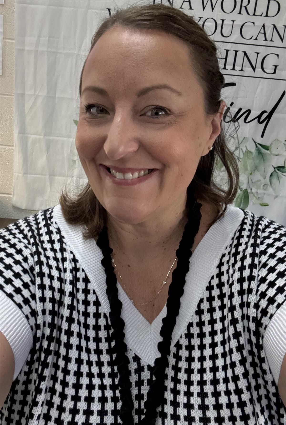Pacheco, Lisa - Student Assistance Lab / Meet the Teacher