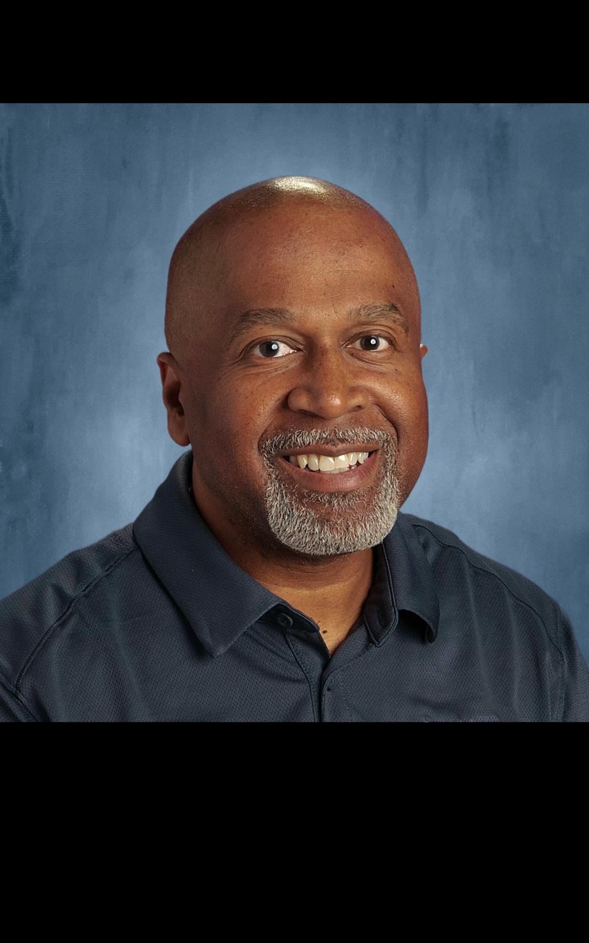 Moore, Gary - Physical Education / Meet the Teacher